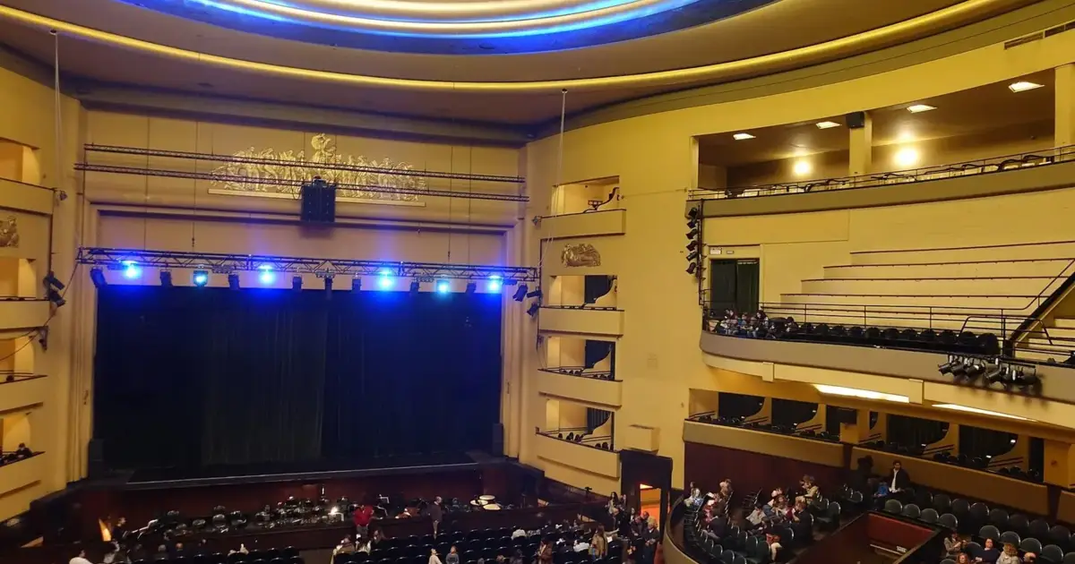 Opera, comédia e homenagem a Ary dos Santos marcam os 85 anos do ...